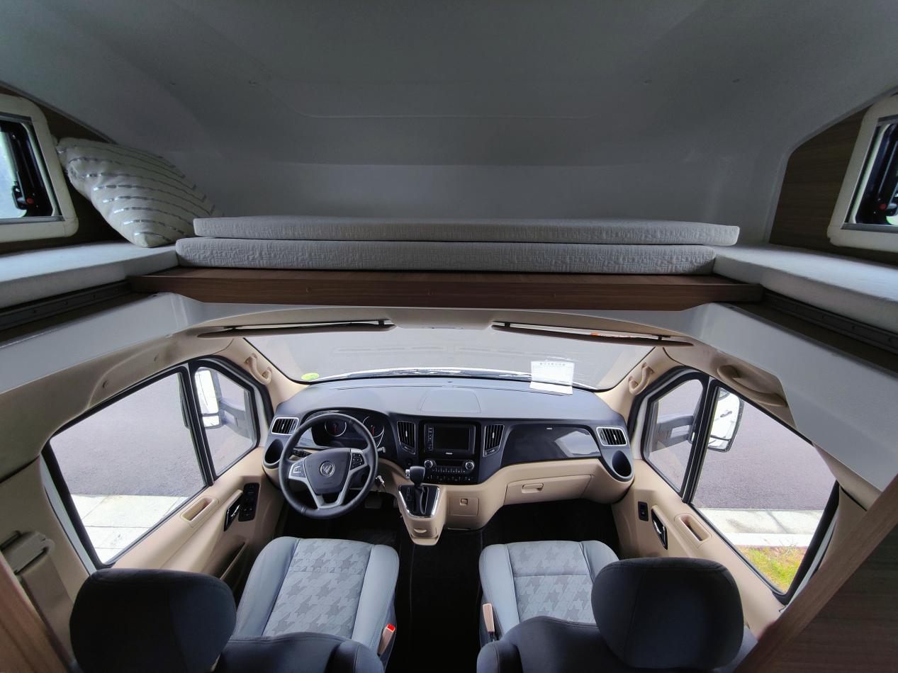 Real review!Great galloping bulls into Tibet - is the cab comfortable ...