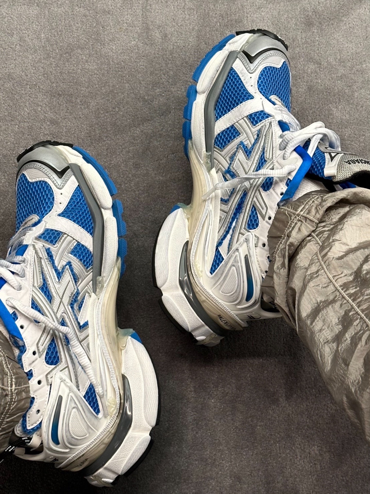 Balenciaga BALENCIAGA Runner white blue - iNEWS