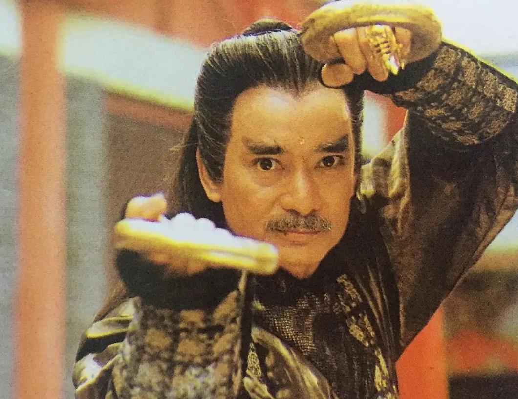 75-year-old Kaohsiung appeared in Chengdu!I haven't seen Liang Xiaolong ...