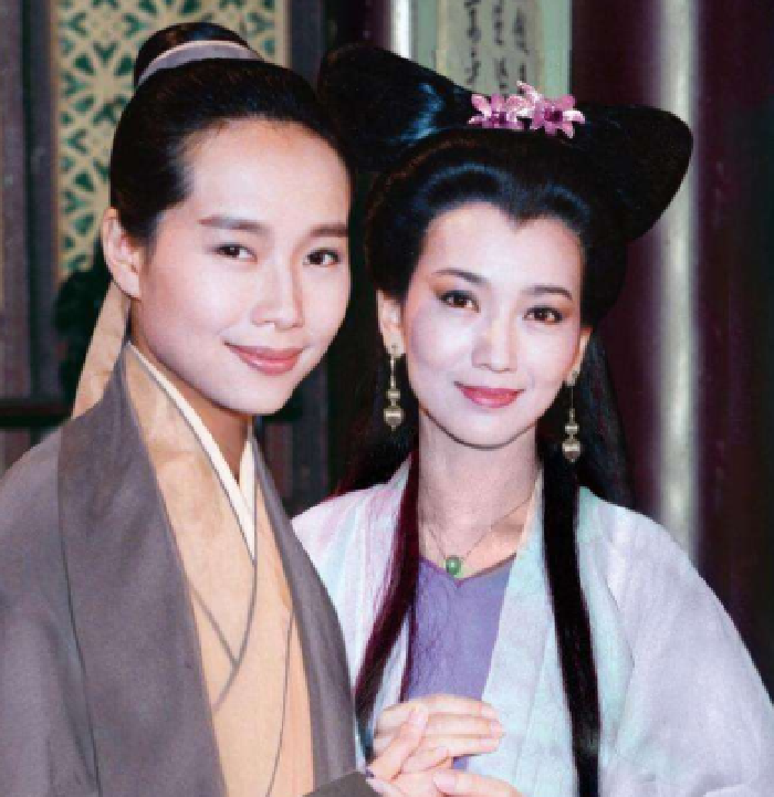 Why did you have to find a woman to play Xu Xian?After 12 years, Zhao ...