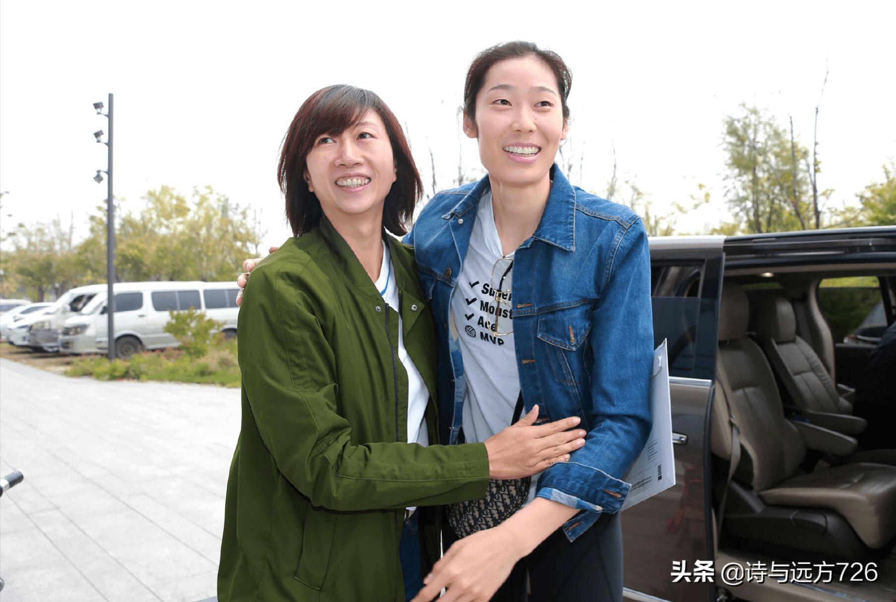 As the Chinese women's volleyball Olympic champion, Li Shan is more ...