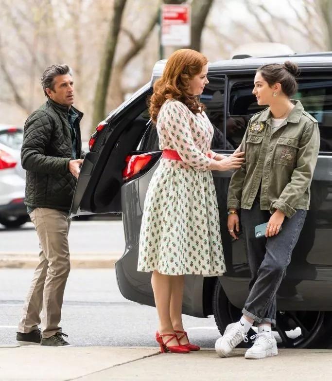 Amy Adams, Patrick Dempsey filming 'Enchanted 2' in New York - iNEWS