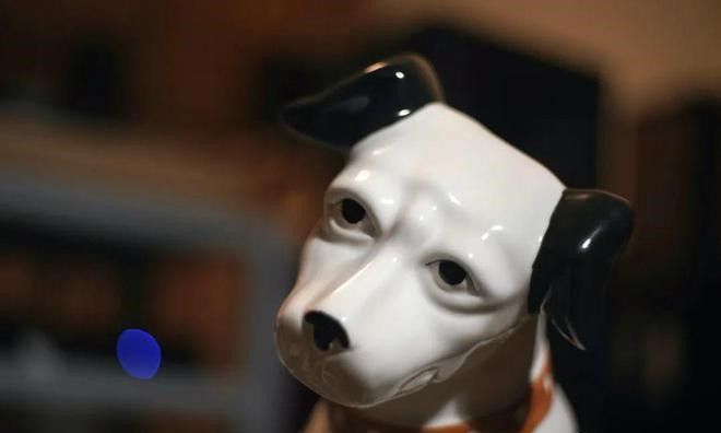 hmv hong kong logo design thinking what does the logo mean - iNEWS