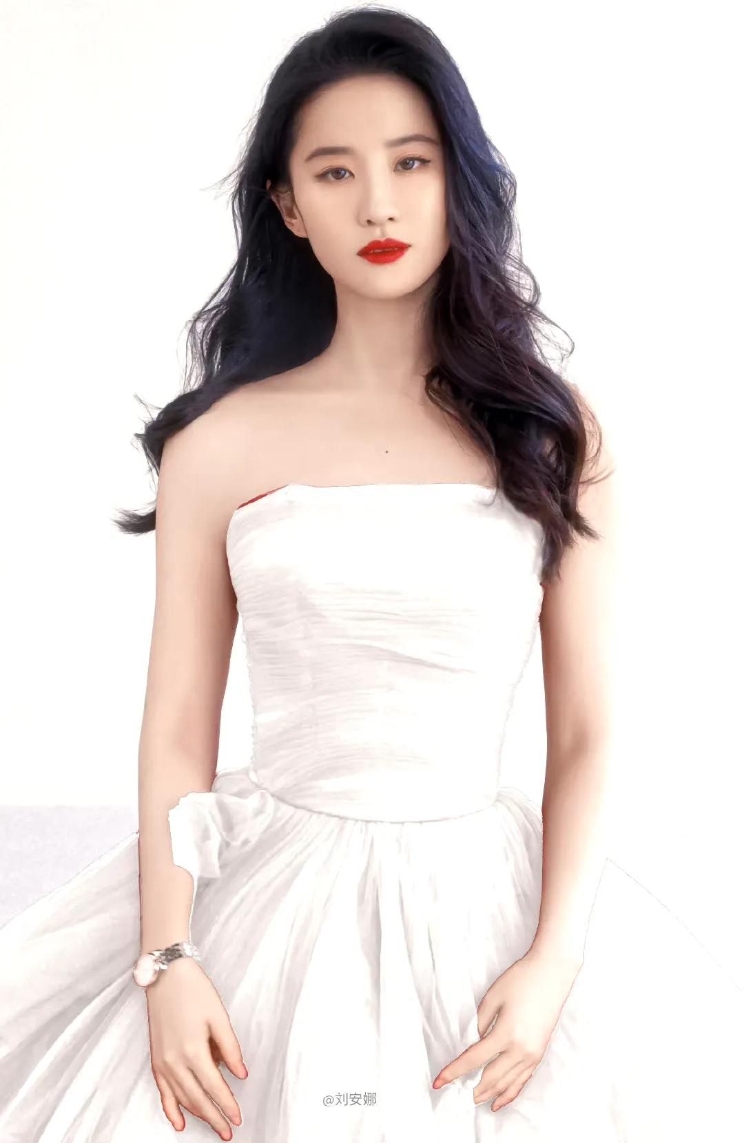 Liu Yifei, the white dress is still so pure and beautiful. - iMedia