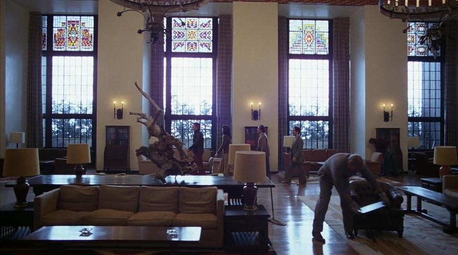 Plot Analysis and Directing Techniques of "The Shining" - iNEWS