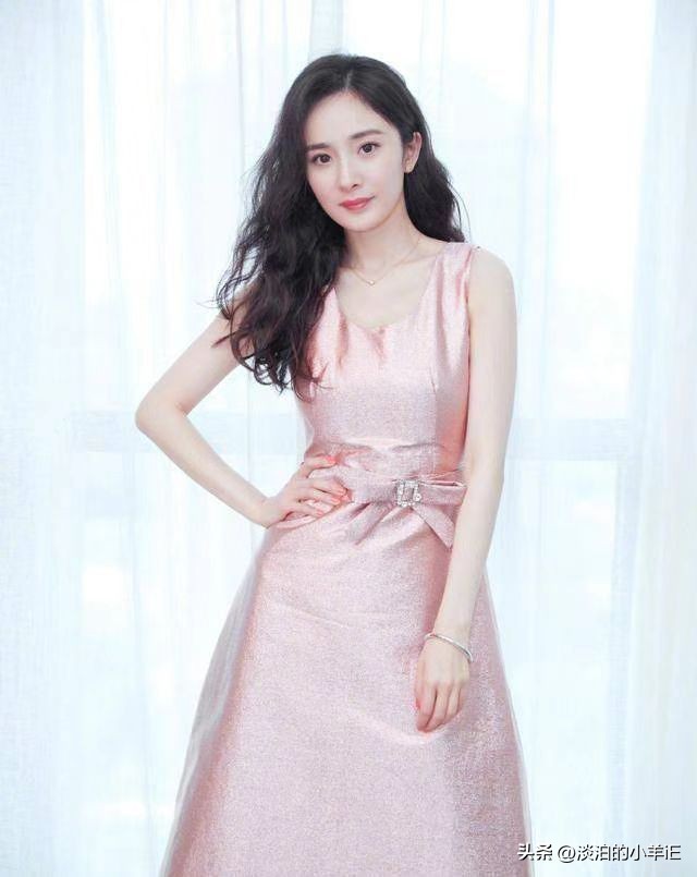 Yang Mi is sober and independent, and her aesthetics and outfits are ...