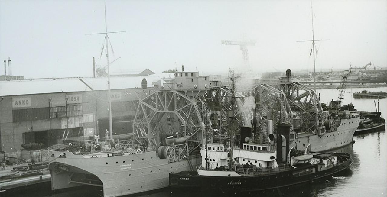 Russian Equipment Chronicle - The Commune Submarine Rescue Ship - iNEWS