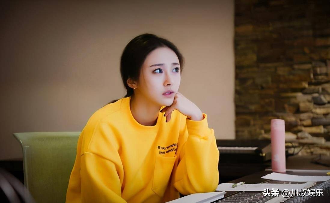 She once claimed to be single and married the host Fu Ruiting, but ...