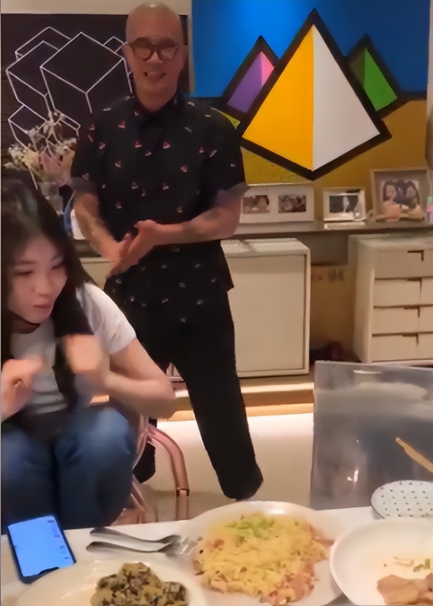 Gu Junhua and Big S spent the first Mid-Autumn Festival together after ...