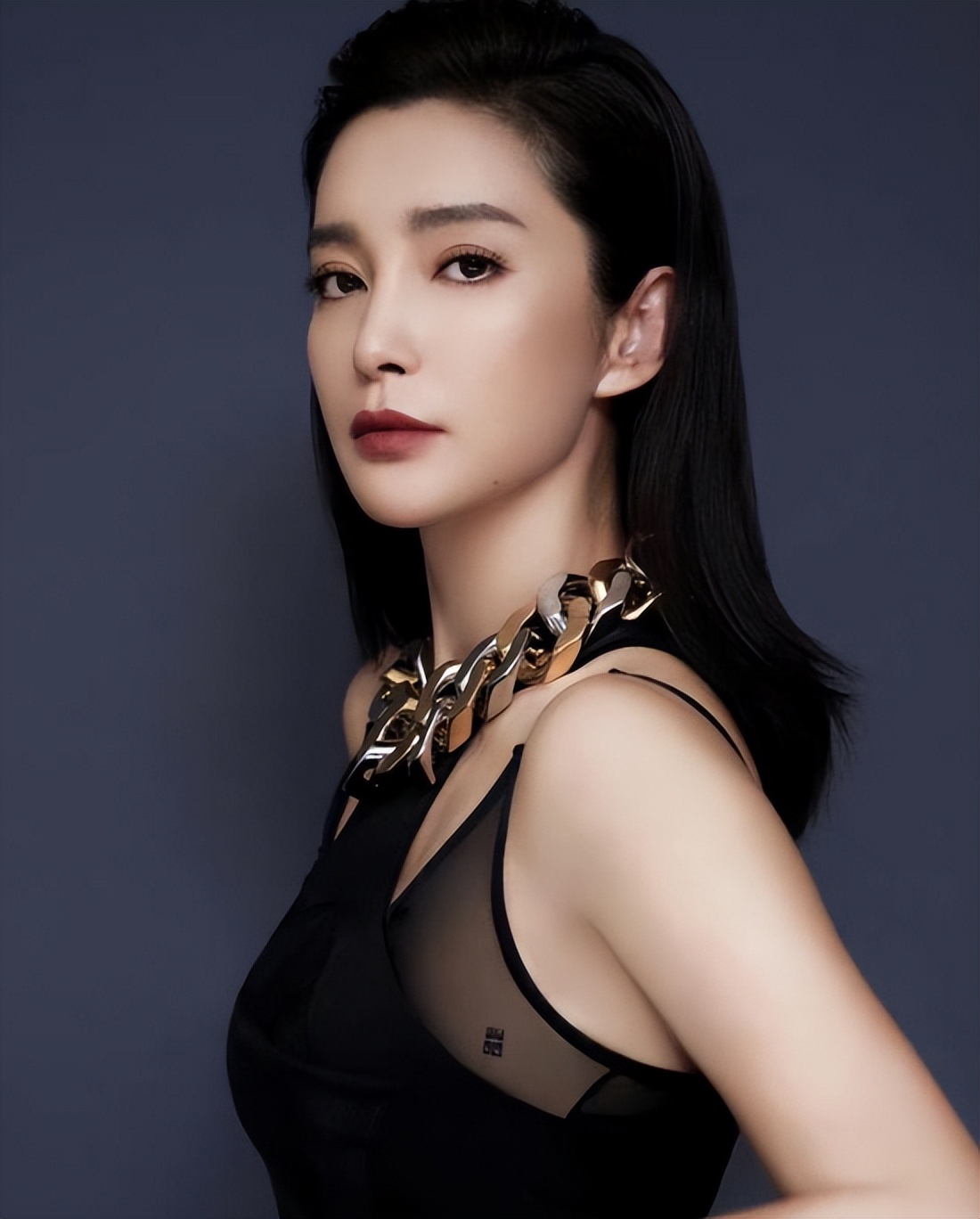 50-year-old Li Bingbing exposed to the sun diet, soaking vegetables in ...