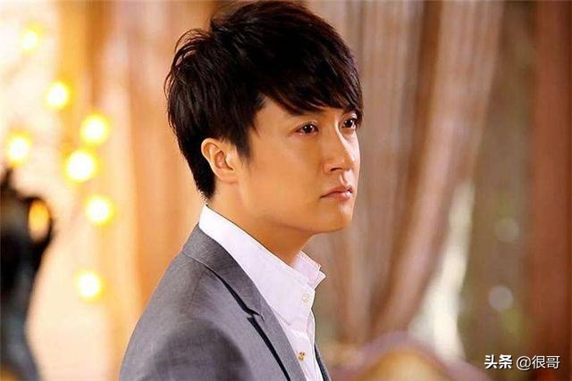 Chi Shuai: I have been a host, played in a family of gold fans, and now ...