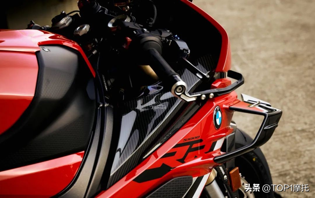 BMW S1000RR released a new model, the horsepower has been increased by ...