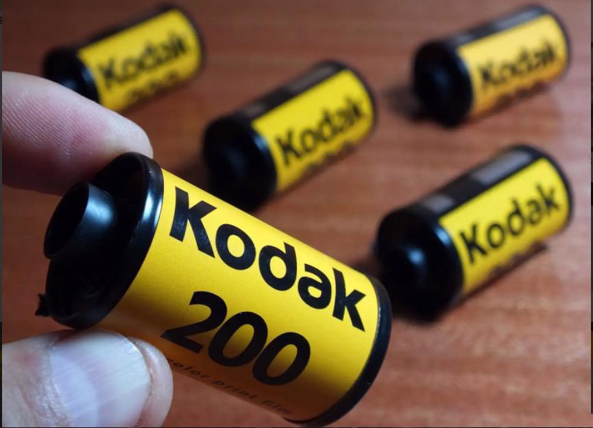 Kodak, standing back at the crossroads of the times - iNEWS