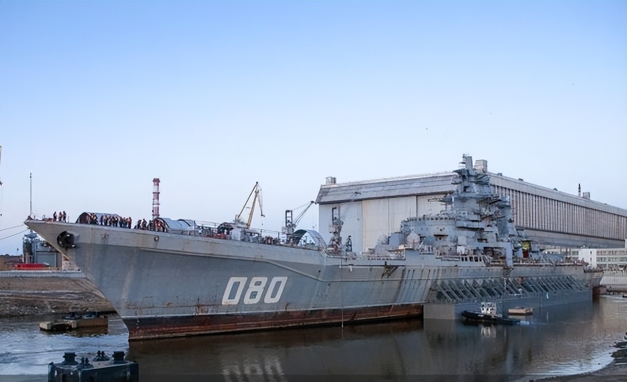 The Russian Navy will usher in a 20,000-ton behemoth, bigger than two ...