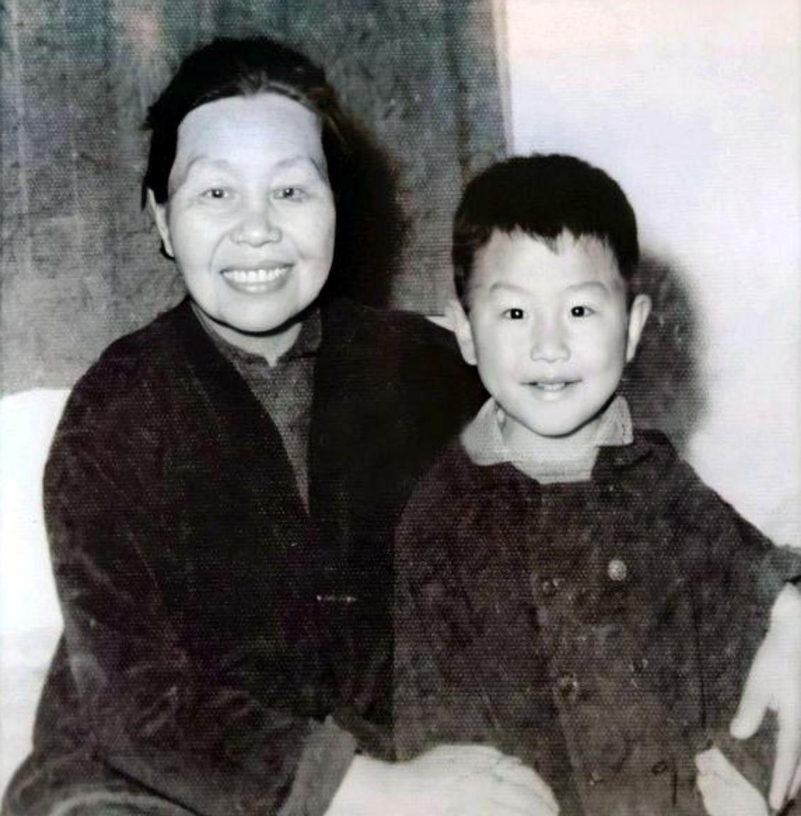 Gao Feng, who became popular with "Great China", died at the age of 34 ...