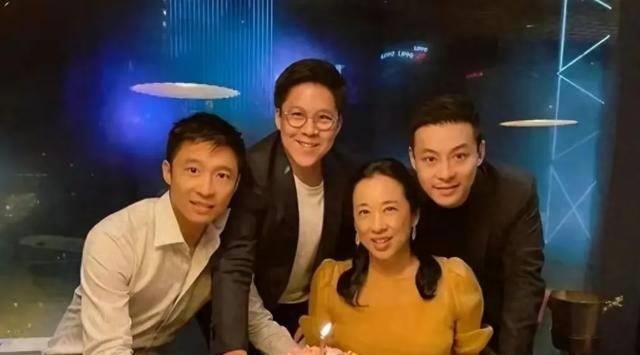 It was revealed that 65-year-old Zhu Lingling had left home and ...