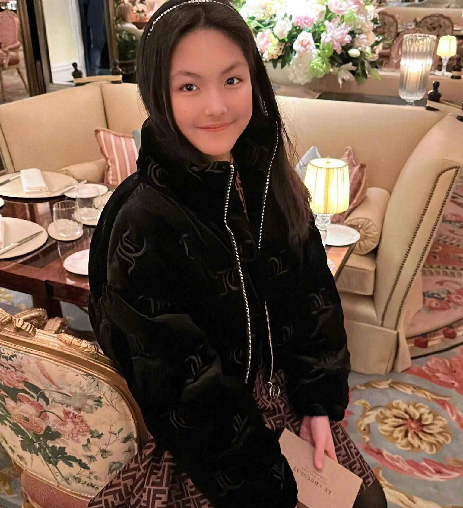 Li Xiang didn't care that the nanny stole 30,000 pounds of bird's nest ...