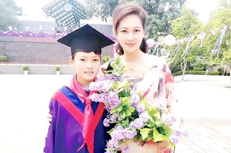 Actor Fu Liyun: Chen Guojun, who married three times, does not envy Liu ...
