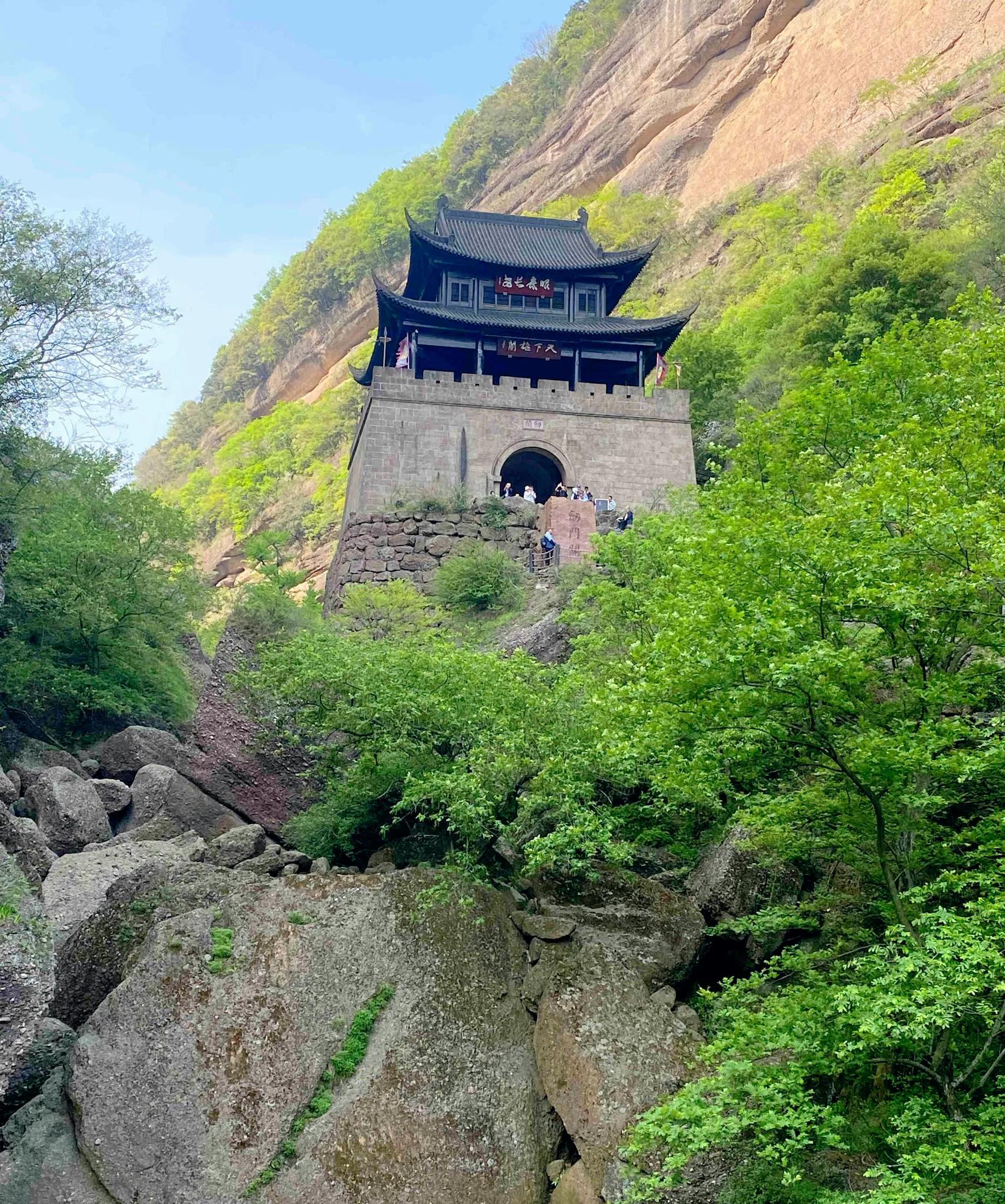 The Great Poet Li Bai: The Best Spokesperson for Jianmenguan Scenic ...