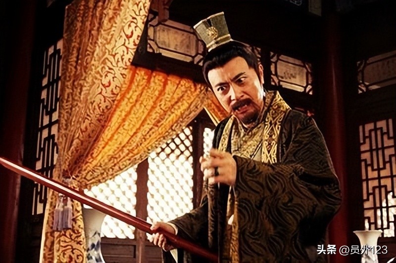 Zhang Sheng's reading of Red Mansions No. 29: Jia Zheng, the head of ...