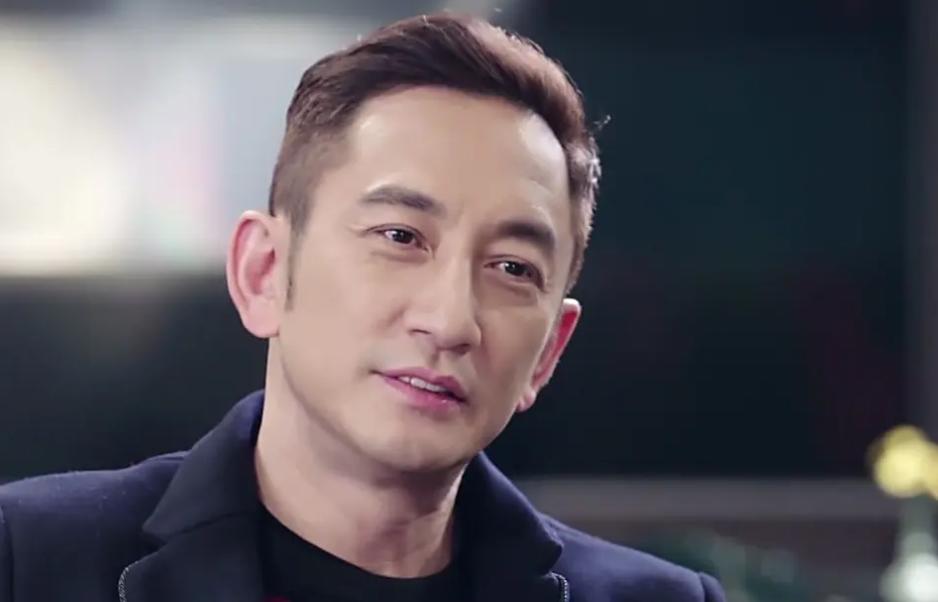 Hong Kong star Wu Qihua celebrates his 59th birthday! Young female fans ...