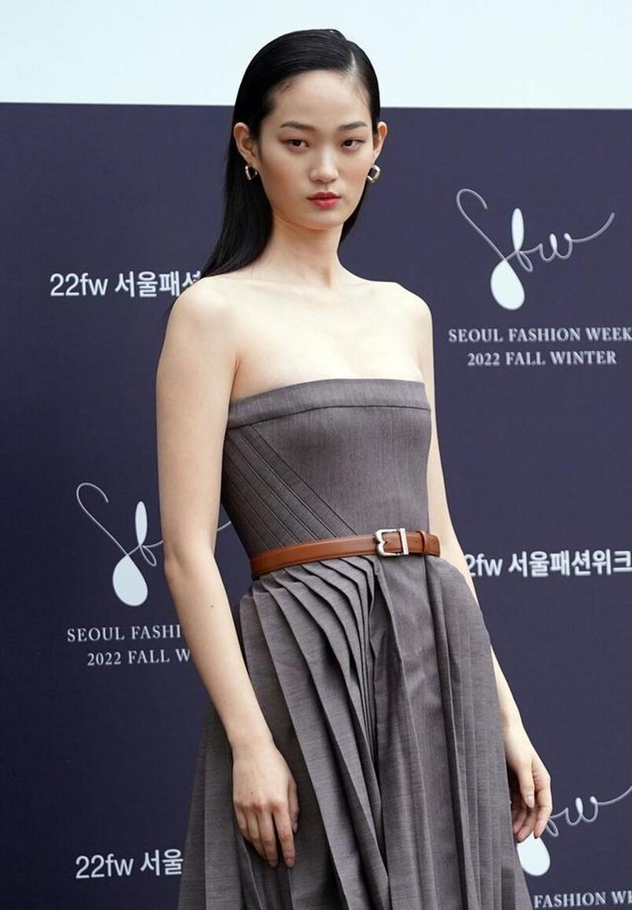 This Korean supermodel is so powerful, Jennie and Song Hye Kyo are ...