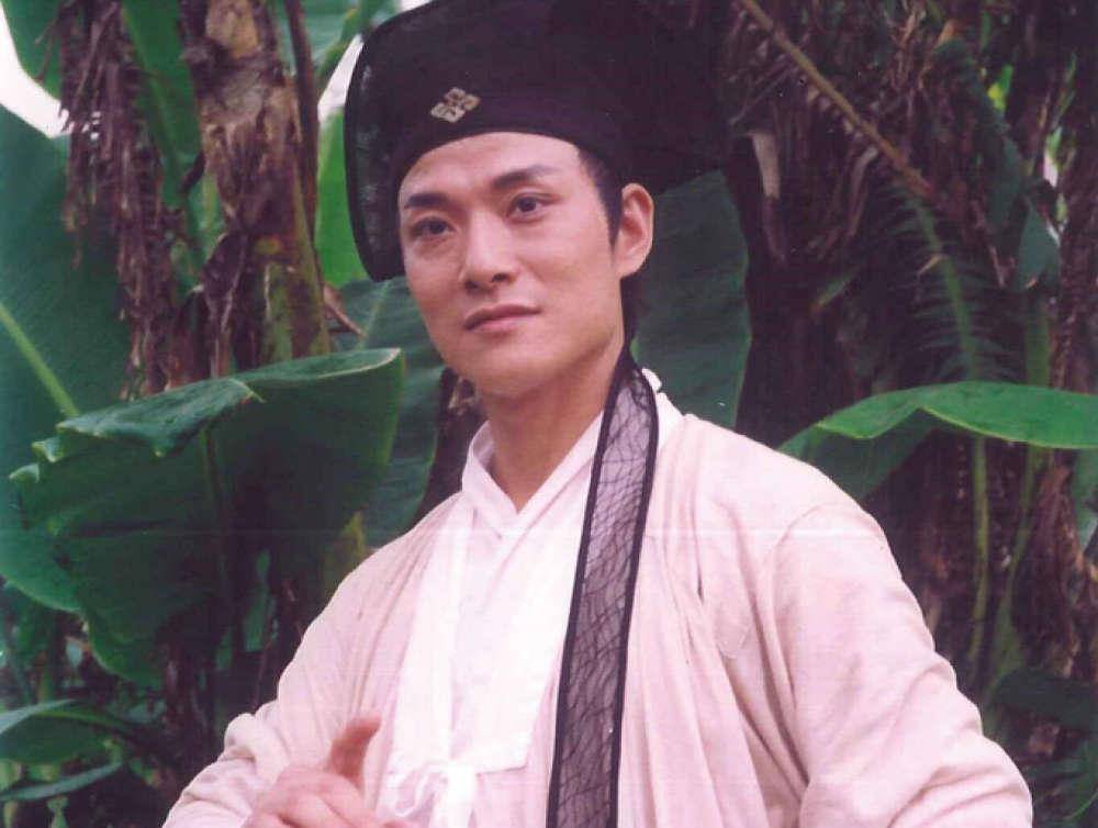 Feng Shen's eyes lit up when he saw Grand Master Wen. Good actors ...