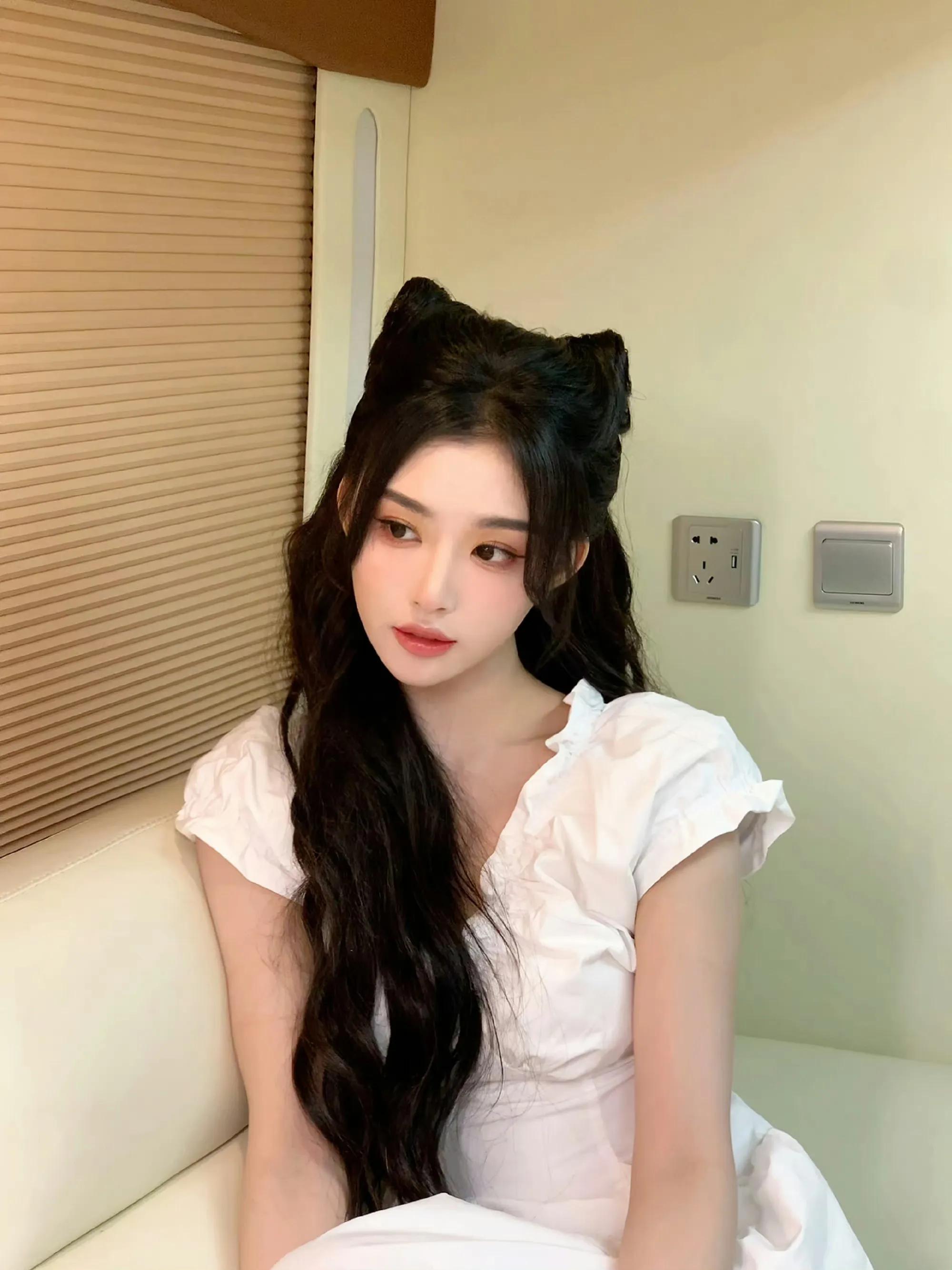 Kong Xueer's cat ears are here, the restored character Zhu Zhuqing, are ...