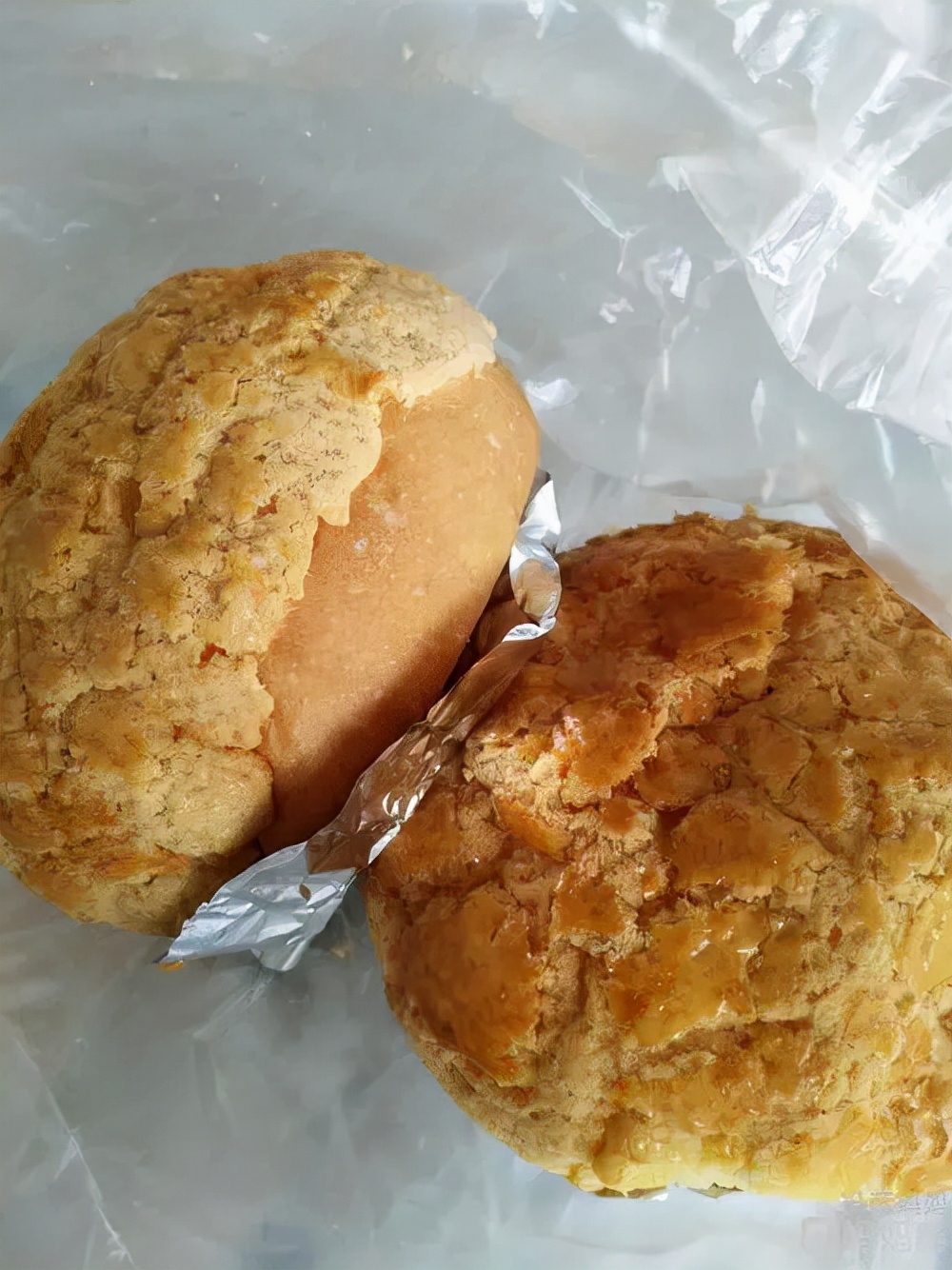 Meringue of meringue bread - iNEWS