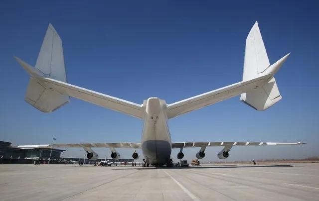 The "Sky Behemoth", the world's largest transport plane, has come to ...