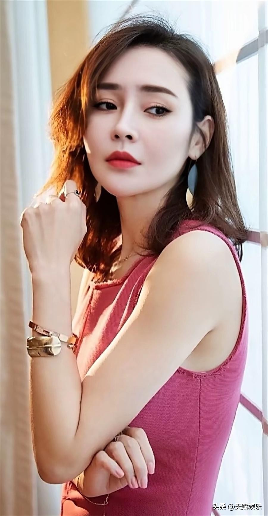 Photo album of film and television actress Yu Mingjia (10) - iMedia