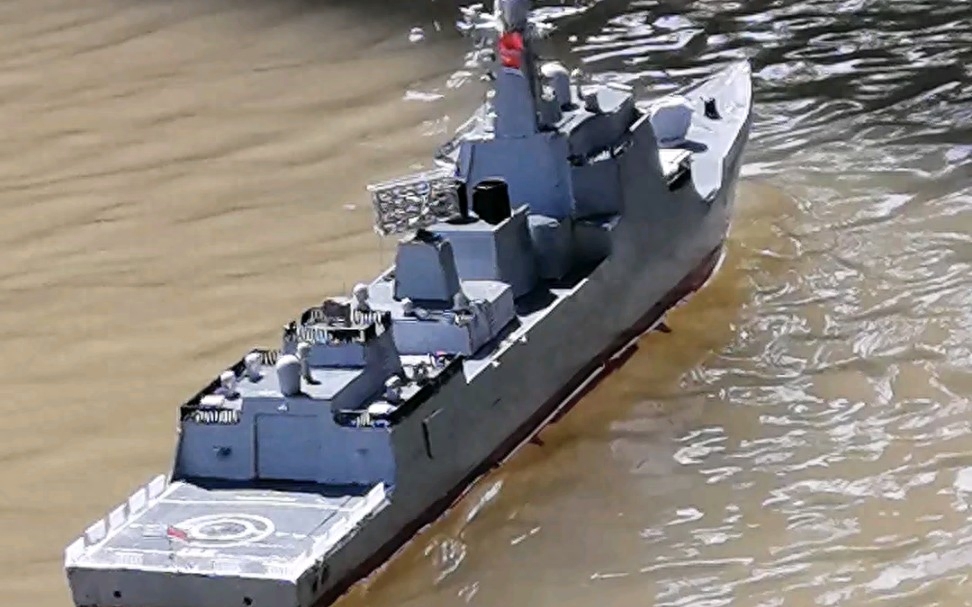 The No. 9 ship of the 052DL modification was launched in Dalian. Our navy will soon have 51 ...