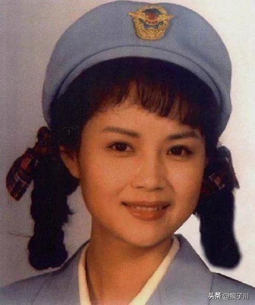 Actor Ru Ping: Married a painter 18 years old at the age of 25. After 5 ...