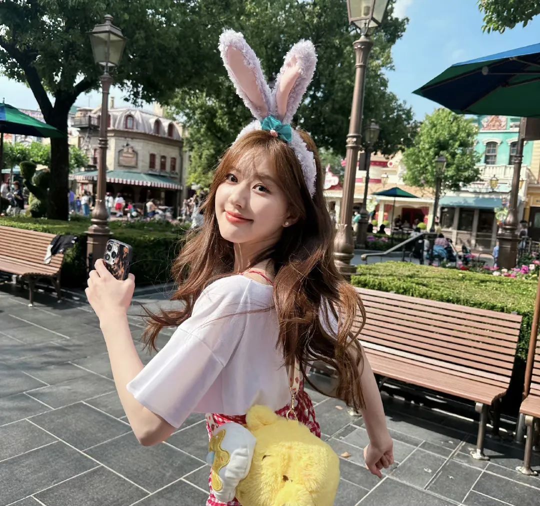 Gong Jun, Yu Shuxin, Zhao Lusi Liu Yuning, Huang Xiaoming, Yue Yunpeng ...