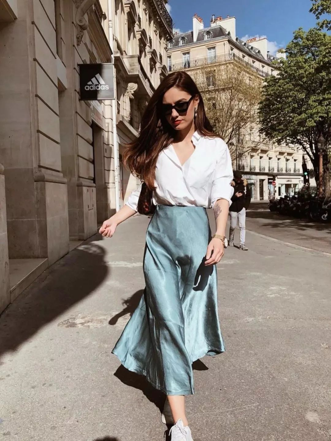 A must for early spring! Beautiful and practical skirt dressing guide ...