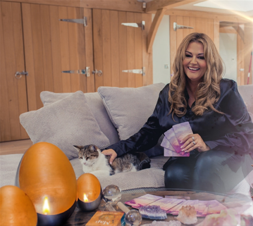 British psychics predict that the British royal family will welcome ...