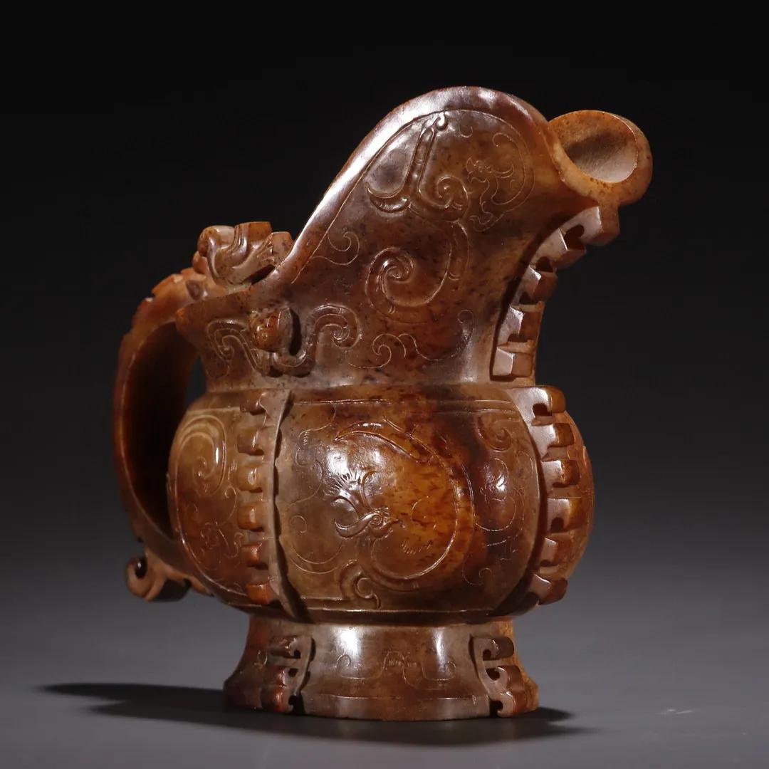 Gaogu jade dragon ear cup size: height 14 width 15.5 thickness 8.5cm ...