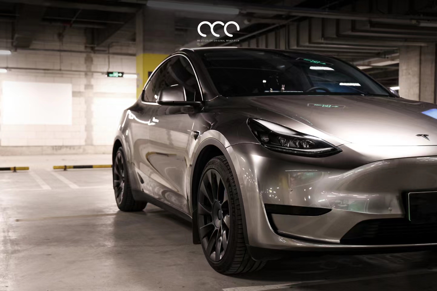 Tesla MODEL Y diffuse color change film liquid metal silver, full of ...