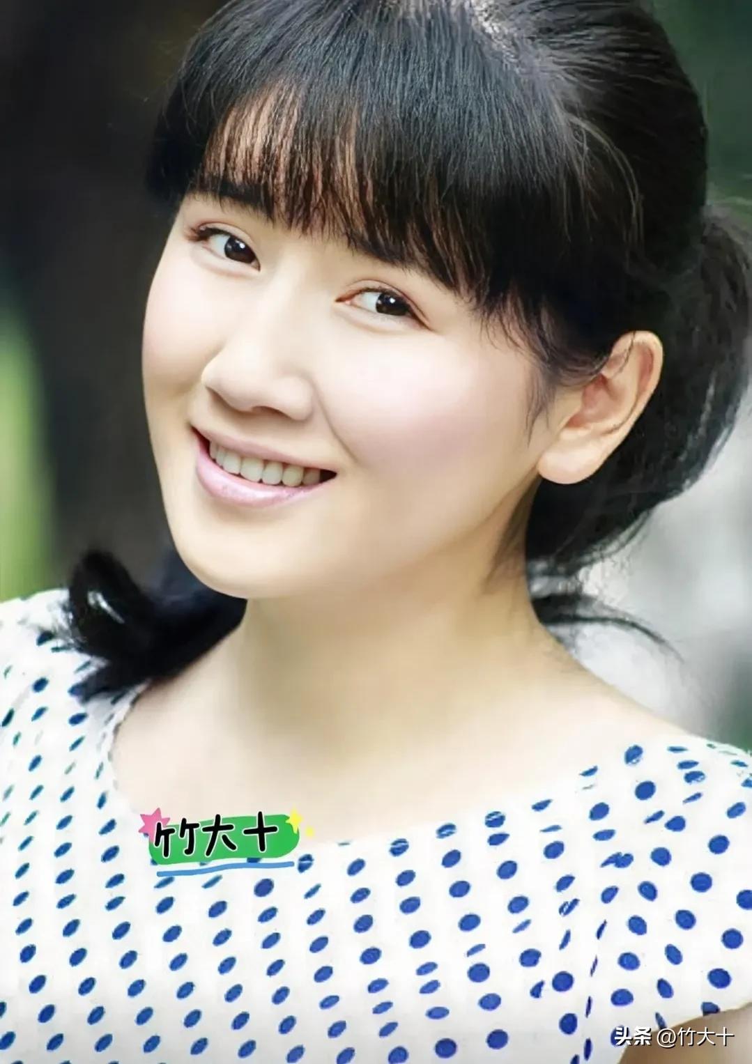 Actor Chen Hongchi, 12 photos of life, fresh and elegant, beautiful and ...