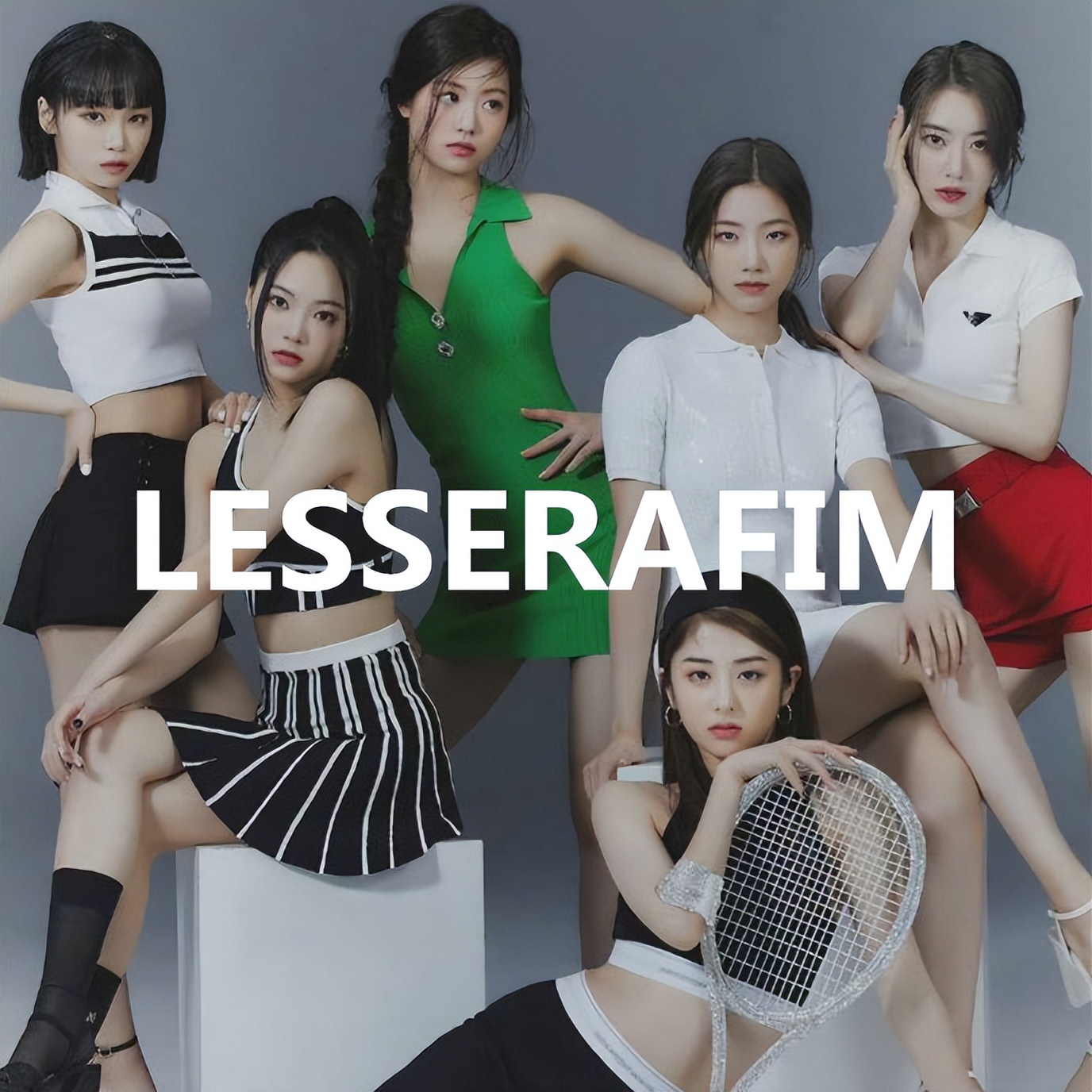 The pure girl group LESSERAFIM will release the album FEARLESS on May 2 ...
