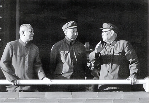 Uncovering the process of crushing the "Gang of Four" plan: Ye Jianying ...