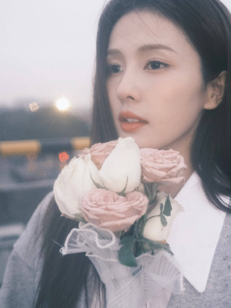Liu Yifei's bouquet's profile picture exploded, and Zhang Jingyi, Lu Tingyu, and Jiang Yiyi's ...