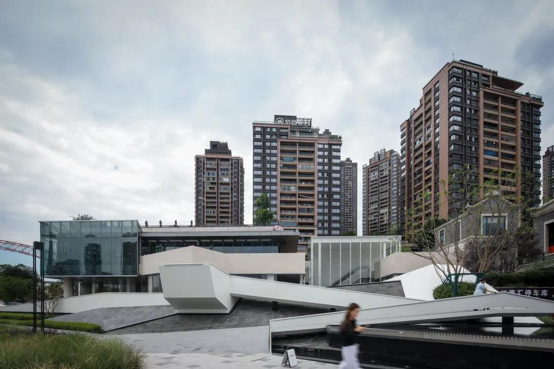 Chongqing Changjiahui Renovation - iNEWS