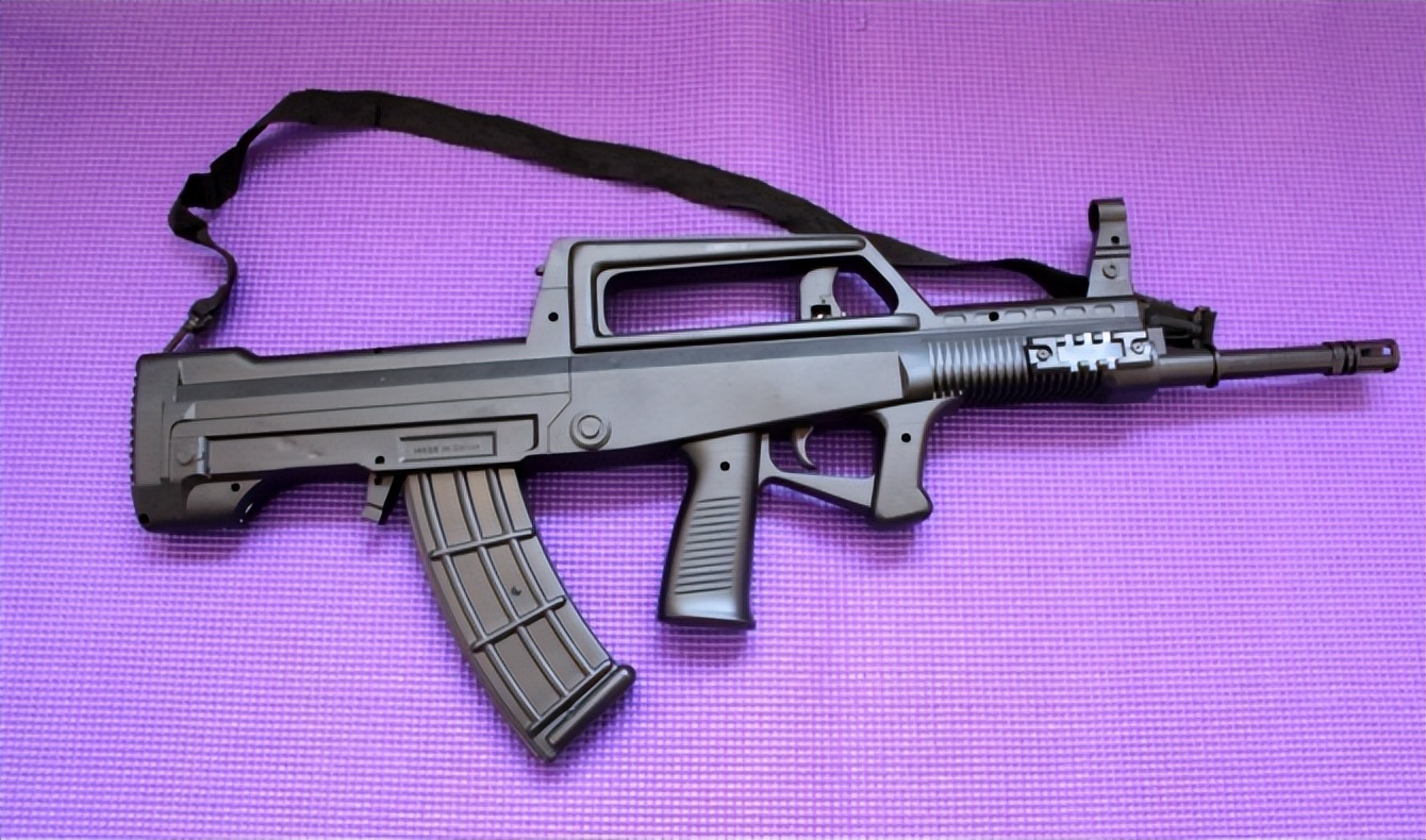 Controversial evaluation poles - 95-type automatic rifle - iMedia