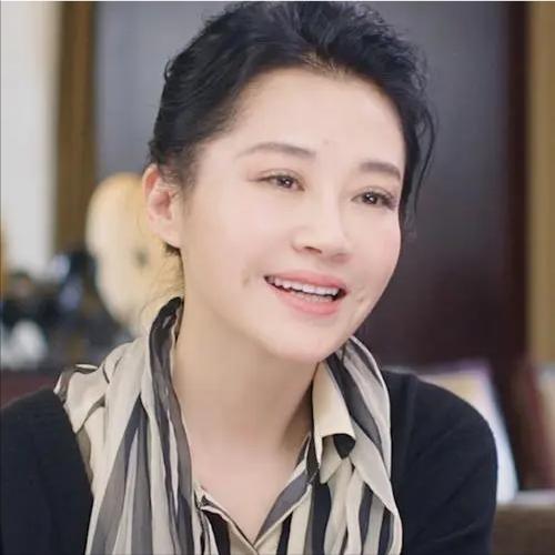 "Ugliest Actress" Yang Qing: Her wealthy life has taught the actresses ...