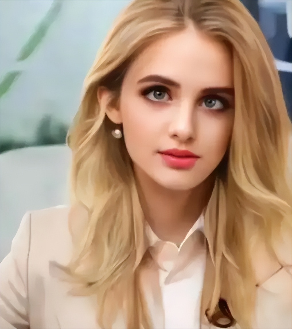 Putin's daughter VS Trump's daughter, both are daughters of the ...