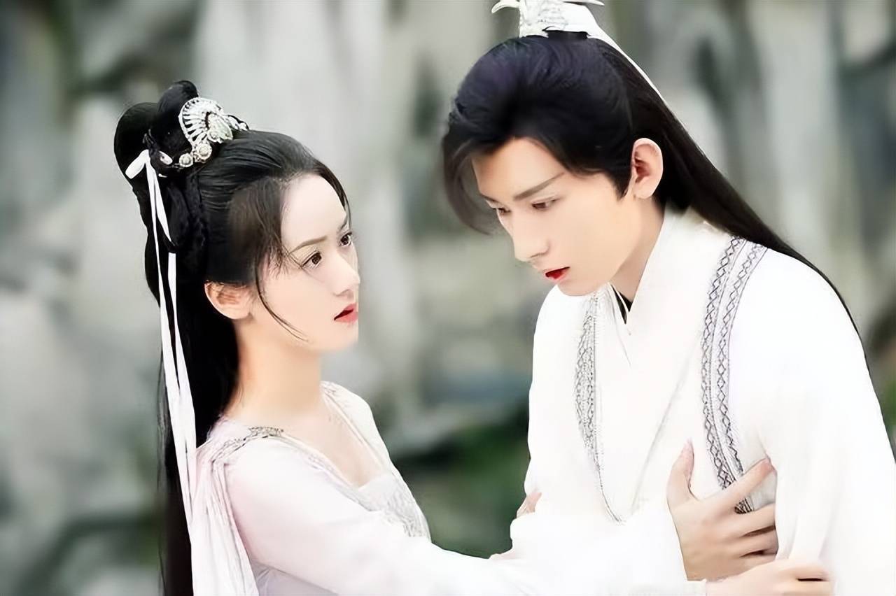 Cheng Yi and Zheng Yecheng starred in "Heroes", netizens: Yuan Bingyan's ex-husbands are about ...