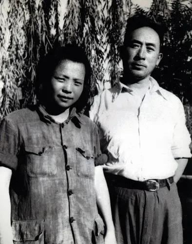 In 1986, Comrade Bo Yibo predicted that Comrade Mao Zedong's historical ...