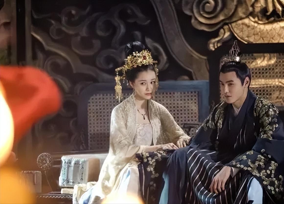 Later Zhou Taizu Guo Wei passed the throne to his adopted son Chai Rong ...