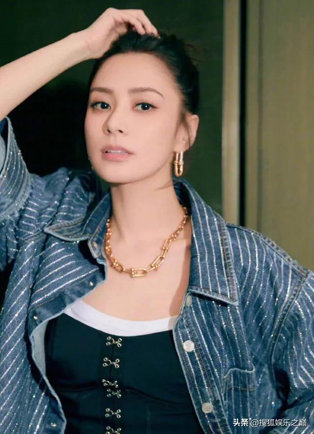 A Jiao is getting more and more beautiful - iNEWS